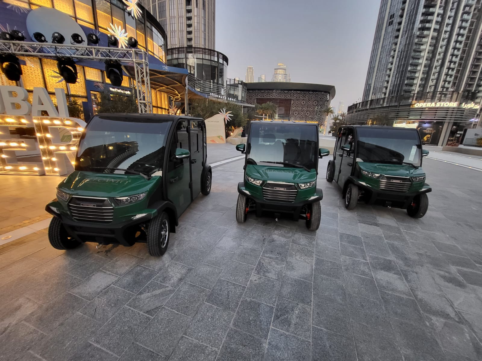 The True Sense of Luxury Dubai | Fast Track Buggy Services – Fastrack