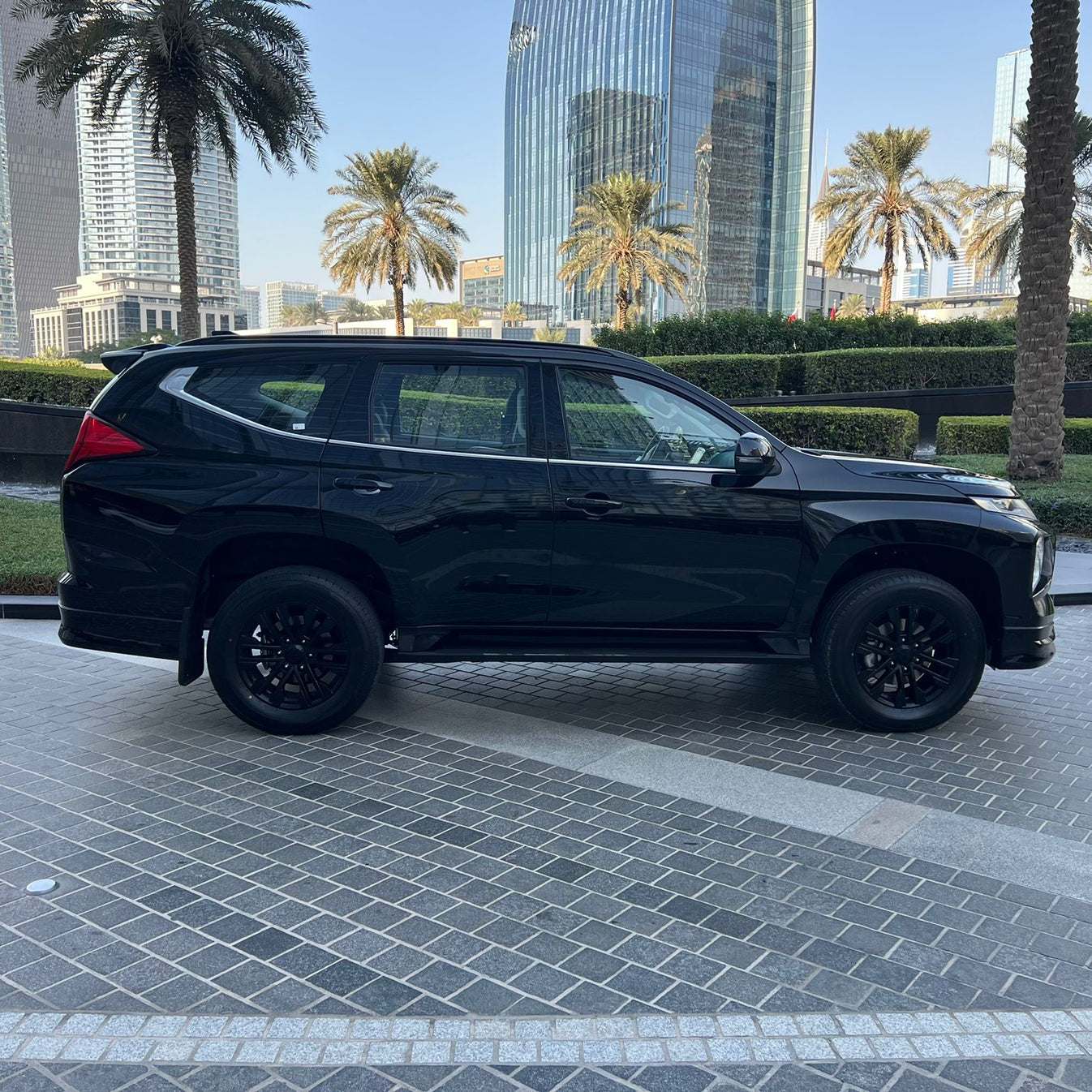 Mitsubishi Montero Sport Prime Edition 2024- 7 Seater – Fastrack